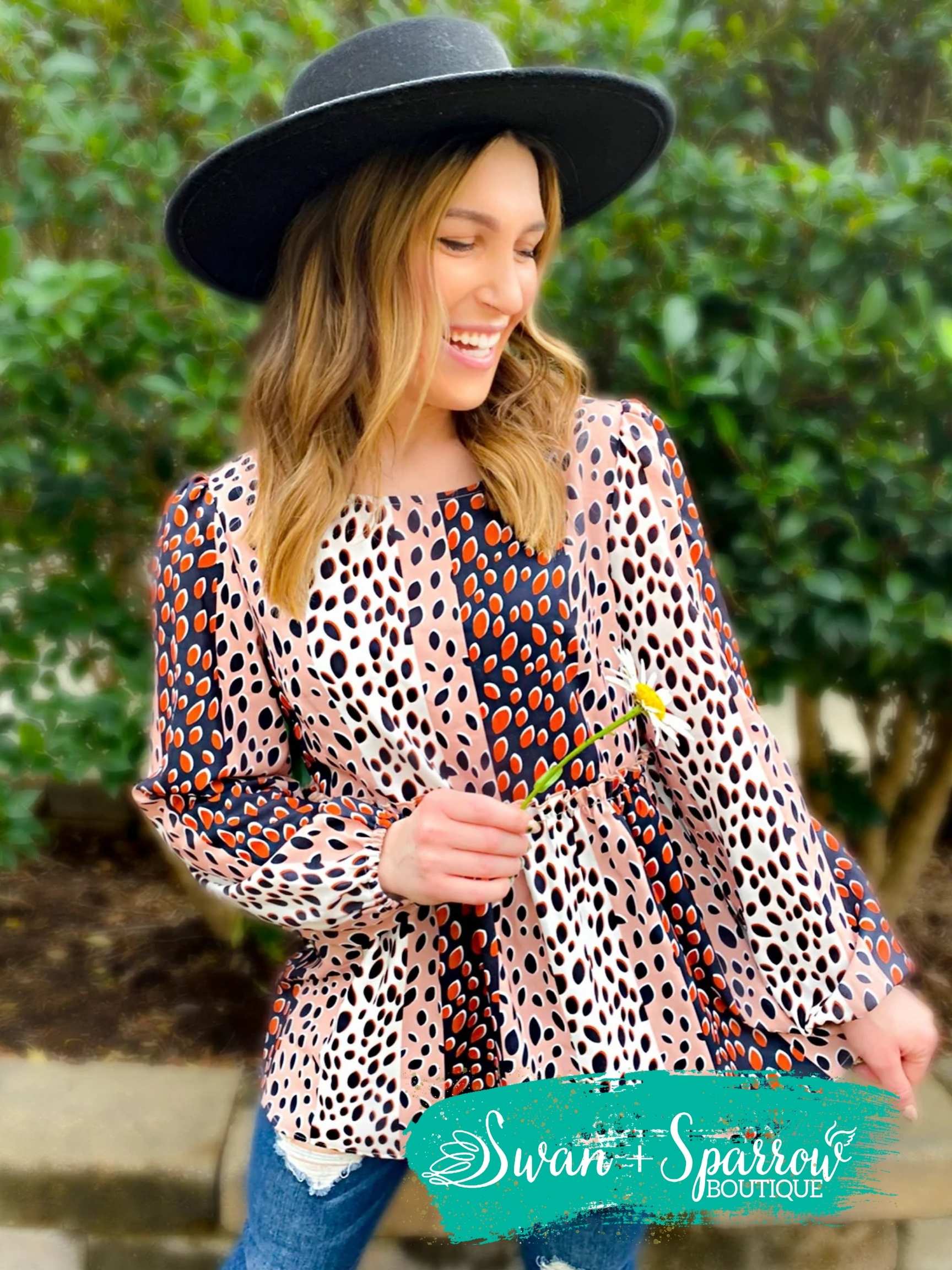 The Ari Top – Swan and Sparrow